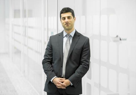 Meet Navid: Getting the deal done - Dev Bank